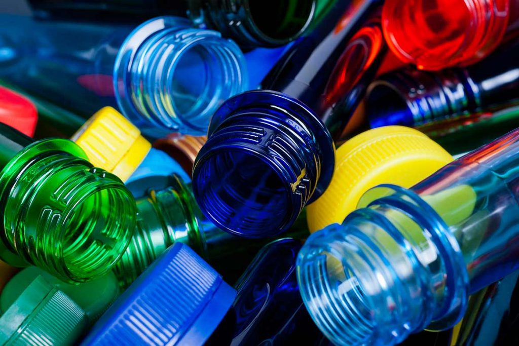 Cosa sono le microplastiche e perché fanno male | MBenessere